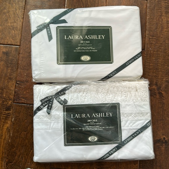 Laura Ashley | Bedding | Laura Ashley White Lace Sheet Set Twin | Poshmark